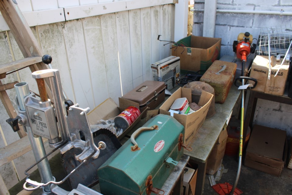 Toomey Auction: TOOMEY AUCTION CENTER, 10/6/2025