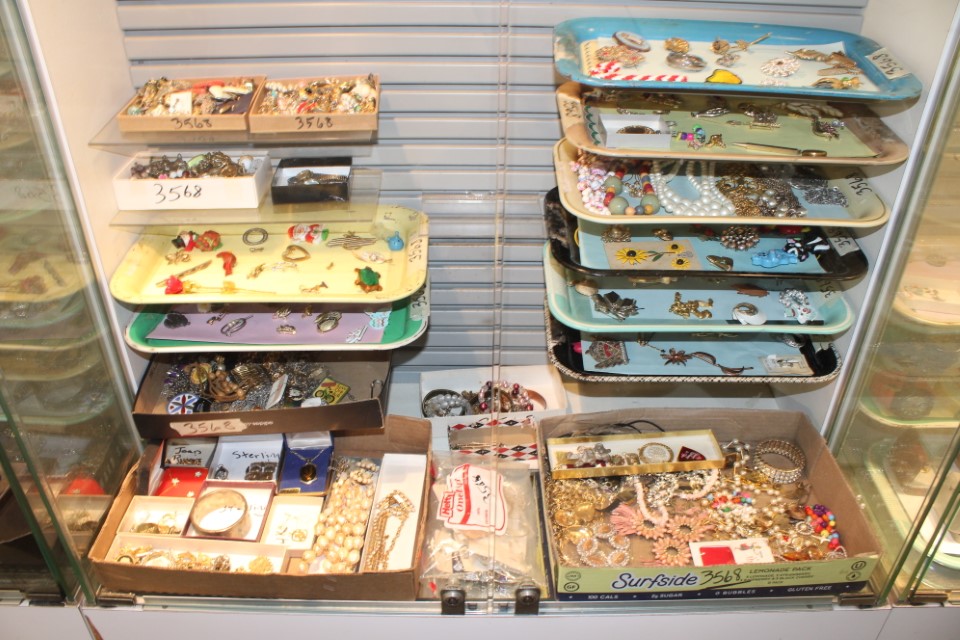 Toomey Auction: TOOMEY AUCTION CENTER, 1/19/2026