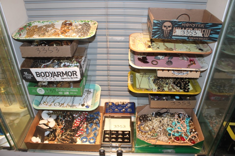 Toomey Auction: TOOMEY AUCTION CENTER, 1/19/2026